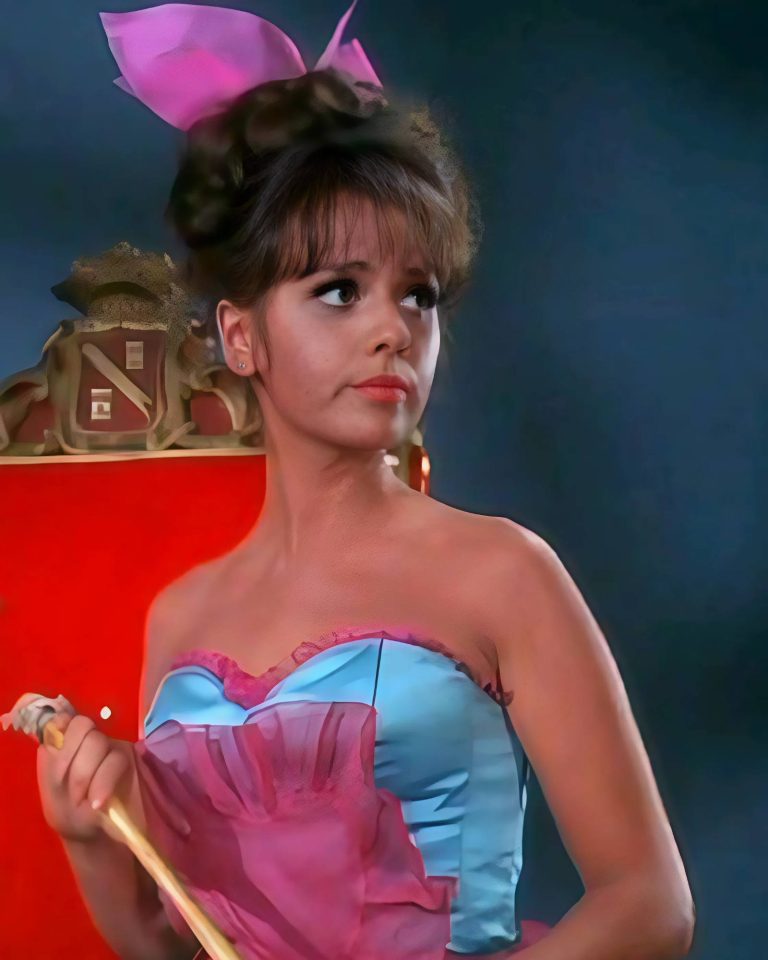 Dawn Wells on Gilligan’s Island - The 60's